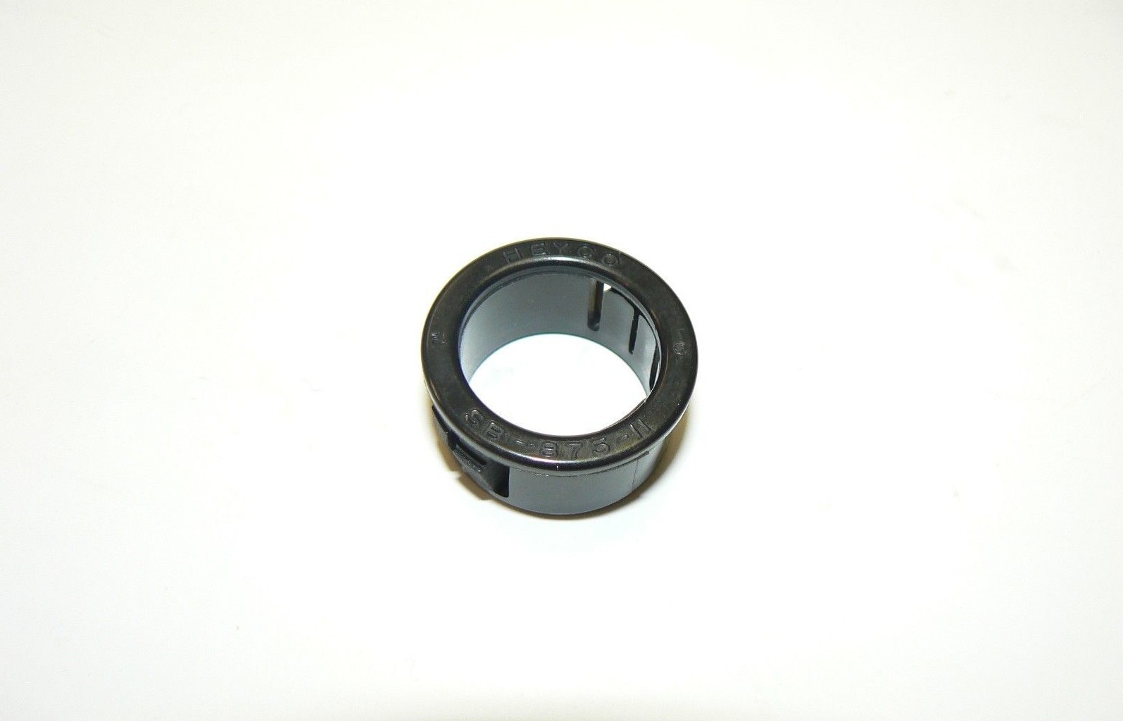 Heyco #SB-875-11 ® Knock-Out Snap Bushings-11/16 " Hole Diameter-Lot of ...