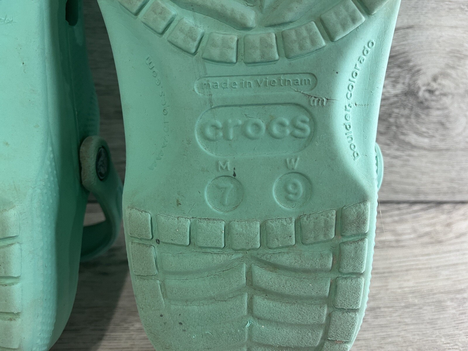 Crocs Classic Clog Slip On Teal Green Mens 7 Womens 9 W/ Charms | eBay