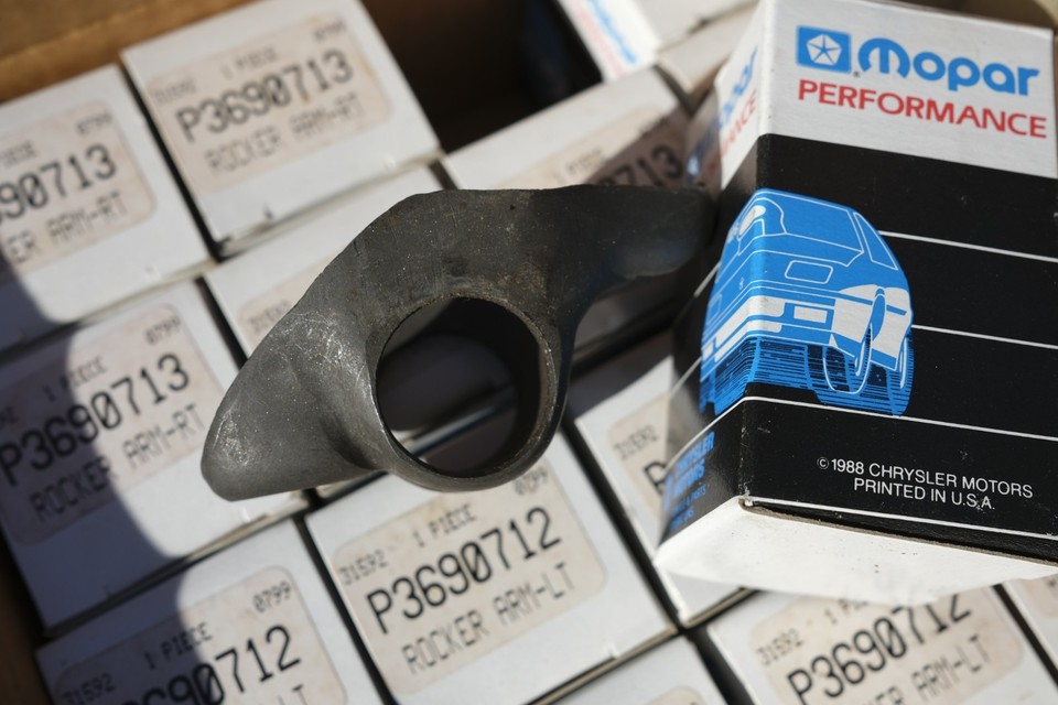 Mopar Performance 1959 to 1978 361 383 400 426 440 Stock Rocker Arms | eBay