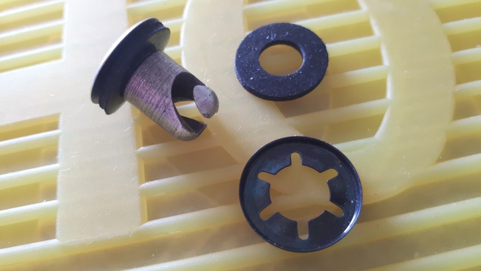 BSA Motorcycle Tool Box Screw Dzus Fastener Bantam A7 A10 B31 B32 Gold ...