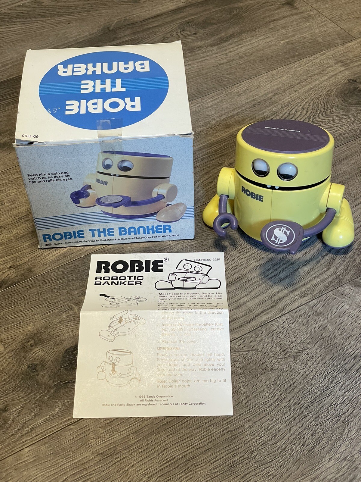 Vintage 1980s Robie The Robot Radio Shack Robotic Banker Working Coin ...