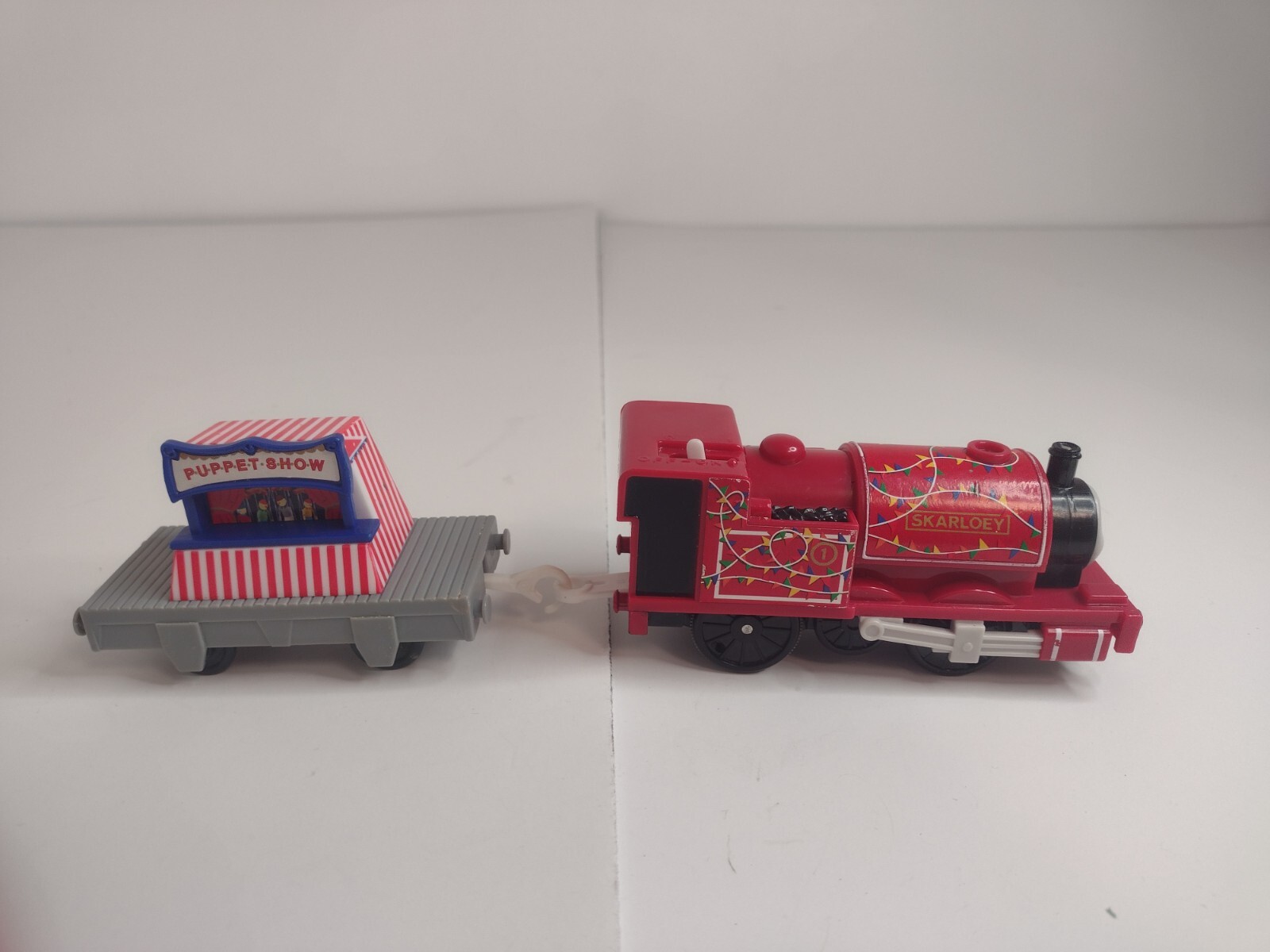Thomas & Friends Trackmaster Motorized Puppet Show Skarloey With Cargo ...
