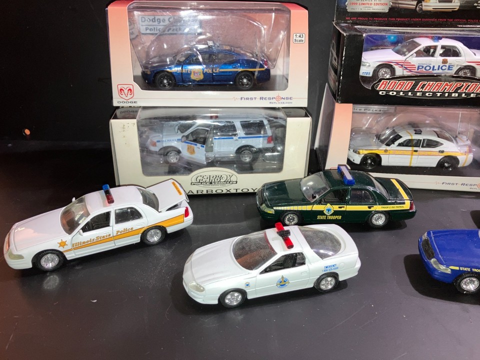 LOT OF 10 STATE, FBI CITY POLICE PATROL CARS FIRST RESPONSE, GEARBOX 1: ...