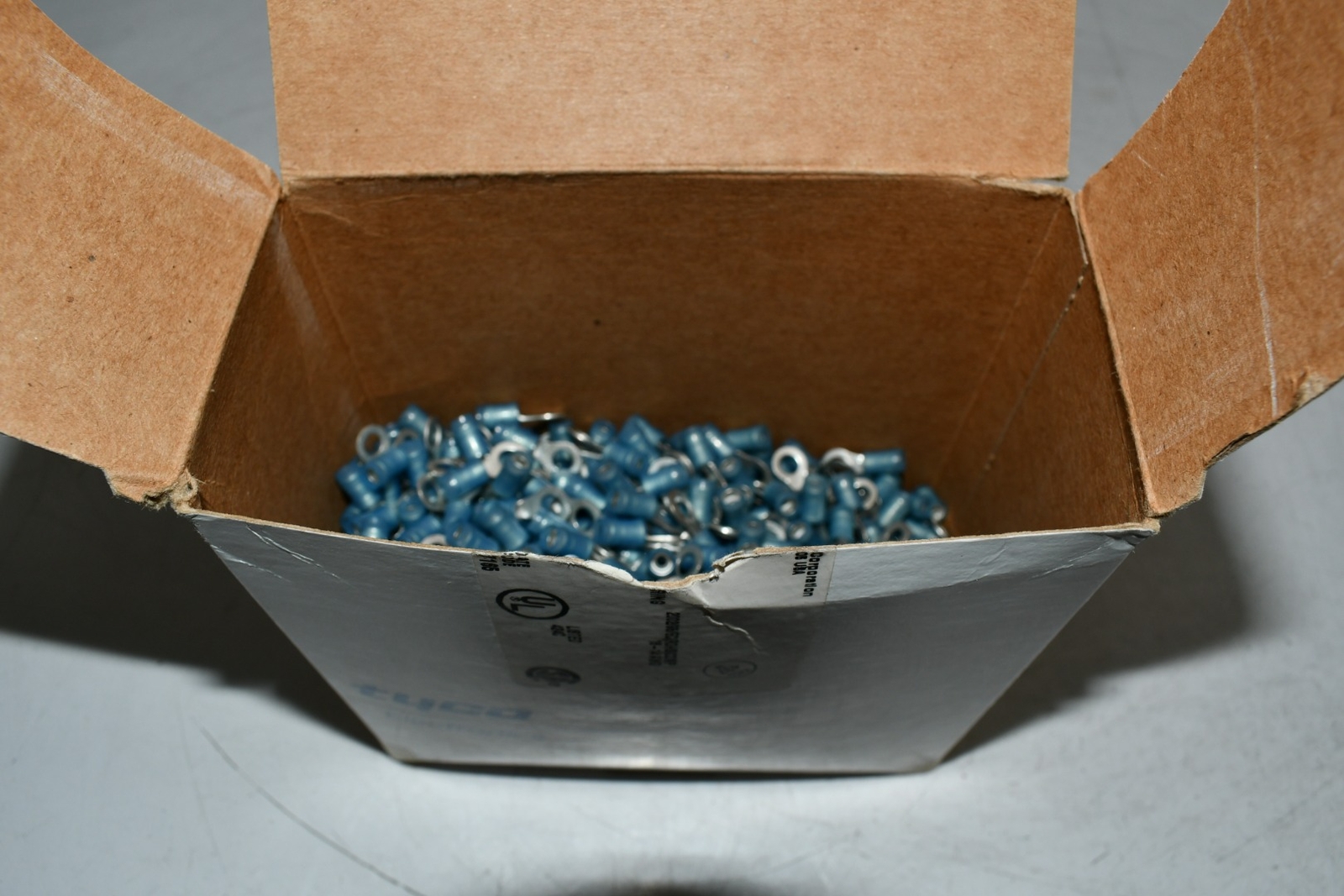 HUGE Lot of NEW Tyco 36160 Ring Terminal Connector 10 Stud Circular 14 ...