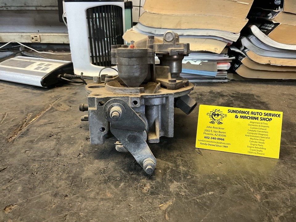 Used Throttle Body For A 5.7 GM 91 - 93. #17092081 | eBay