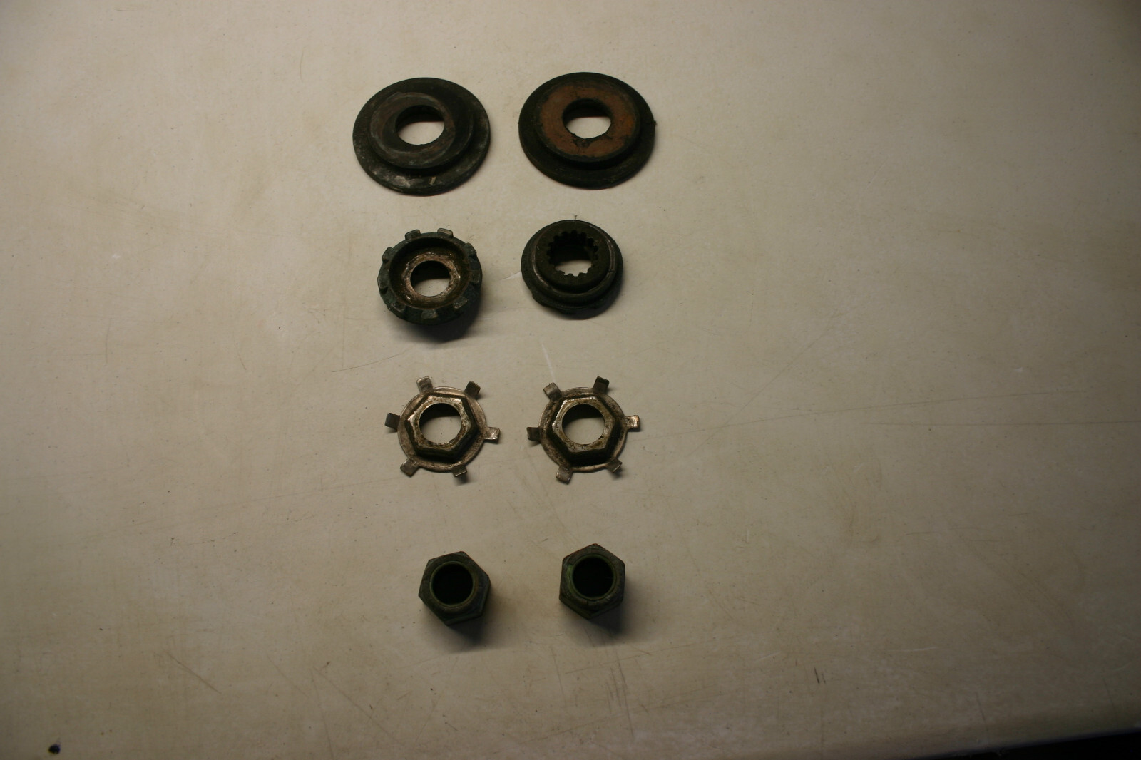Set of 2ea: 15-spline propeller thrust plate, spline washers, and lock ...