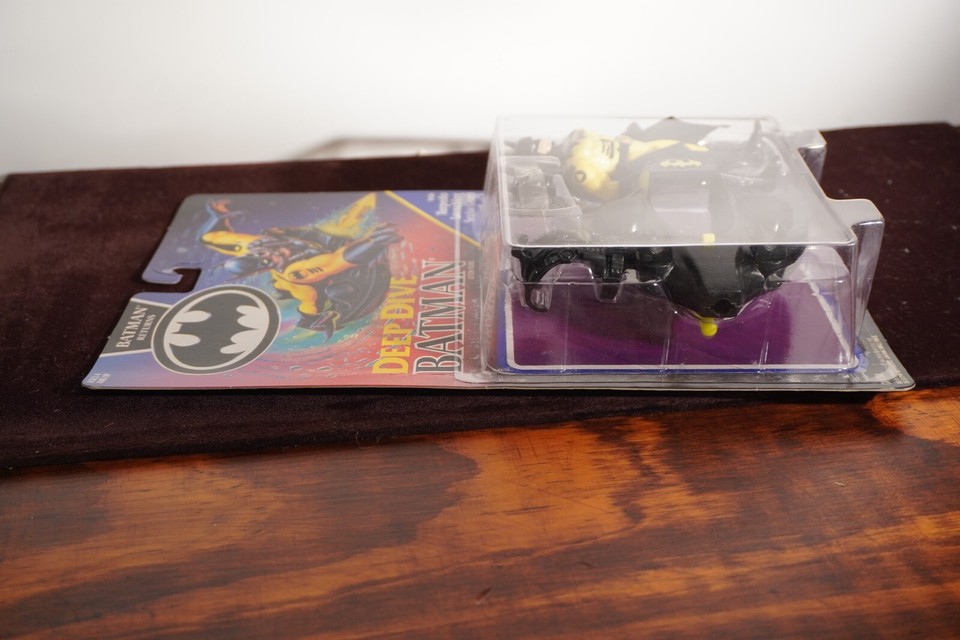 Vtg 1991 Batman Returns: Deep Dive Batman Action Figure With Torpedo ...