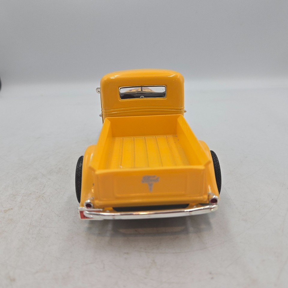 Testors 1/24 Die Cast 1937 Ford Pickup Model Kit Gold Series, Assembled ...