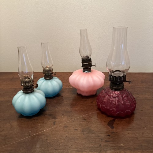 Beautiful Collection Of Antique Oil Lamps | eBay