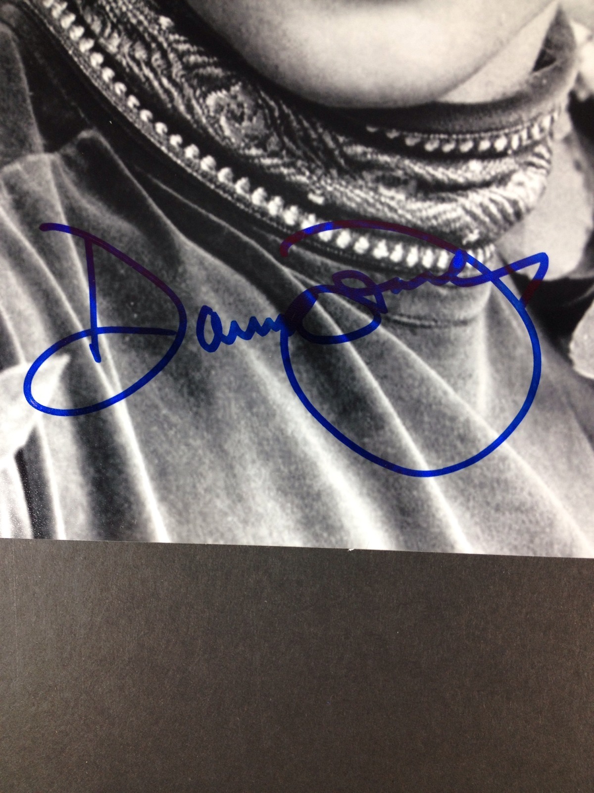 The Finest, Davy Jones The Monkees Autograph 11 X 14 Photo PSA GRADE 10 ...