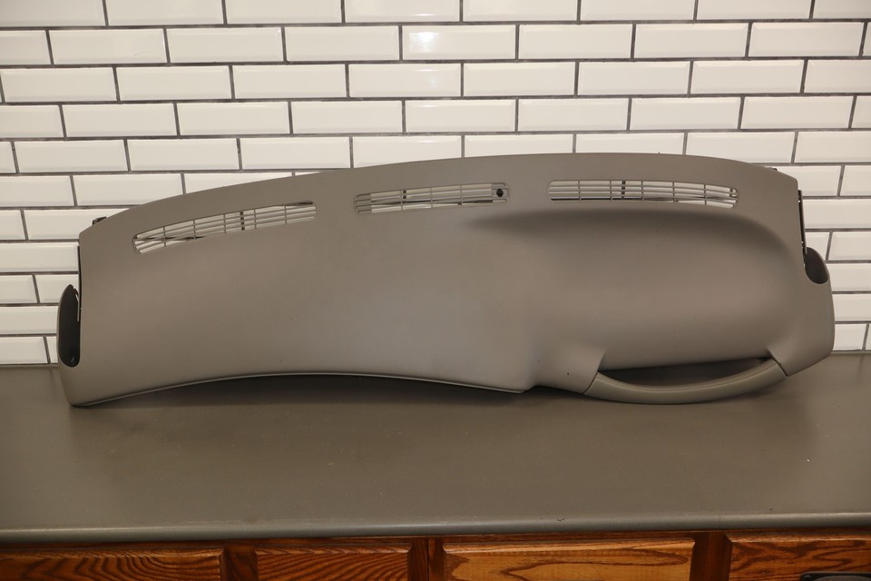 01-02 Chevy GMC Truck SUV GMT800 Dashboard Dash Upper Cover (Neutral ...