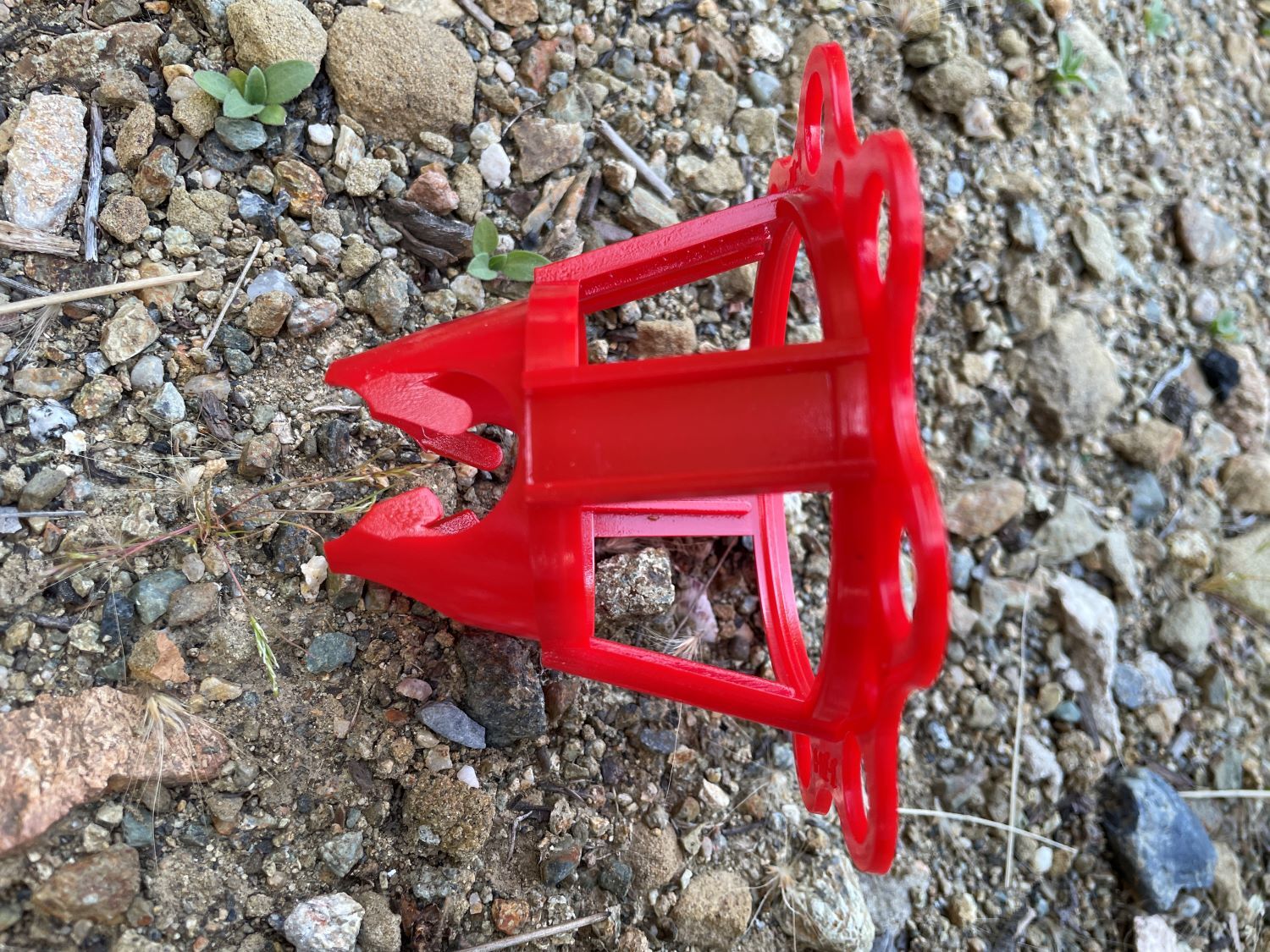 Sandbaggy Plastic Rebar Chair - Elevates Rebar 1 ½" or 2" - Rebar #3 to ...