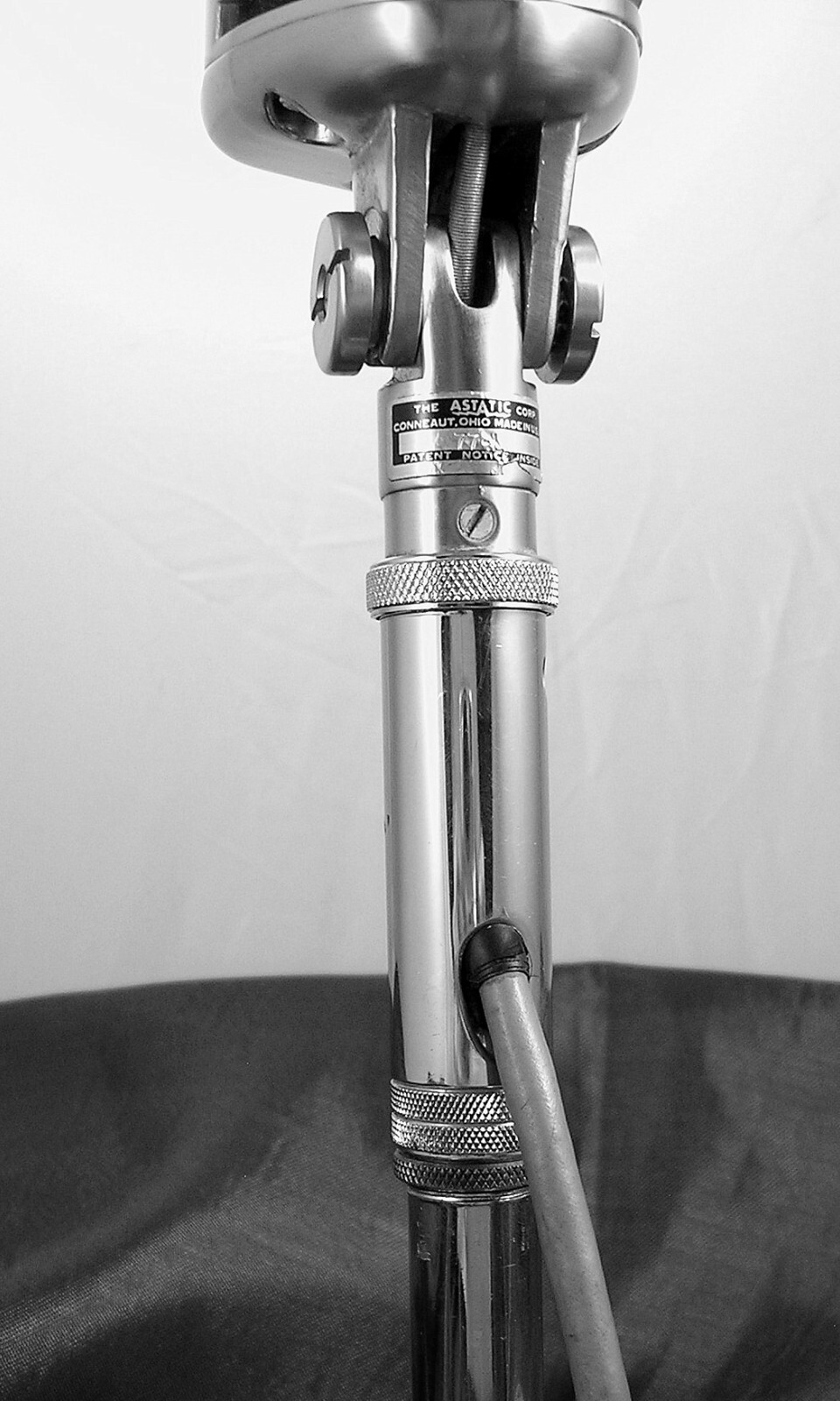 Vintage ASTATIC Model 77L Microphone ~ A CREAM-PUFF | eBay