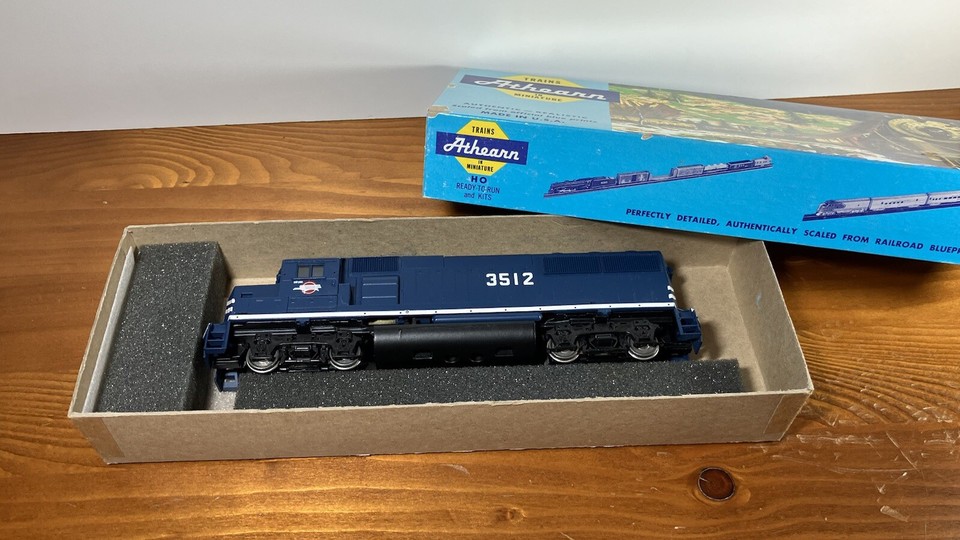 Athearn Blue Box HO Scale MOPAC GP50 3512 w/box | eBay