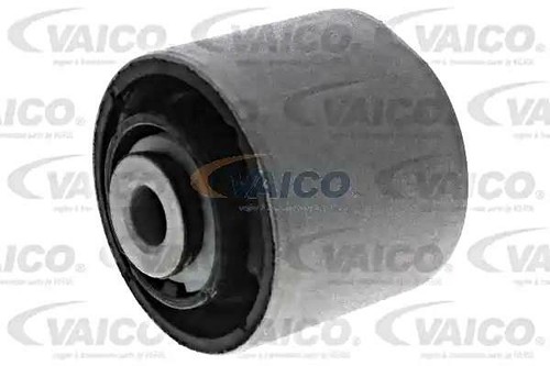 Handlebar storage front axle VAICO for Mercedes C218 S212 W212 W218 ...