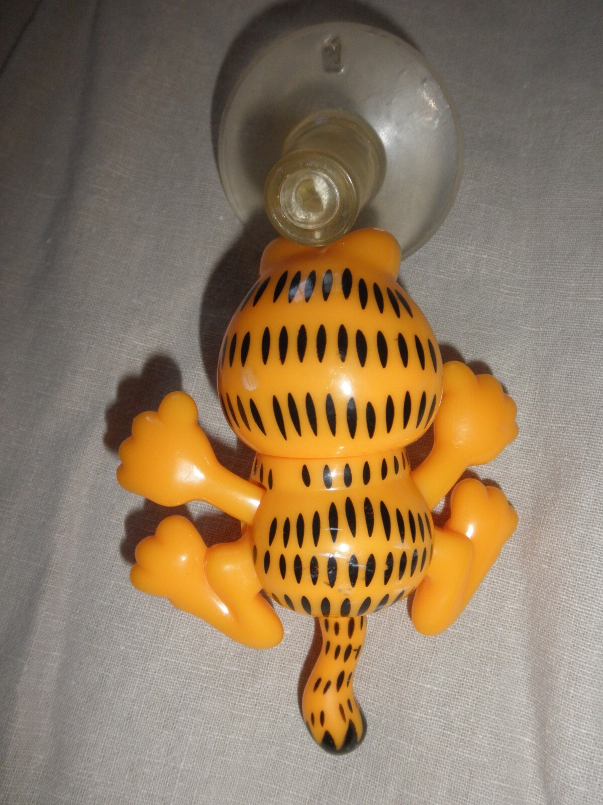 VINTAGE Paws "Garfield" Plastic Suction Cup Car Window Cling/Toy | eBay