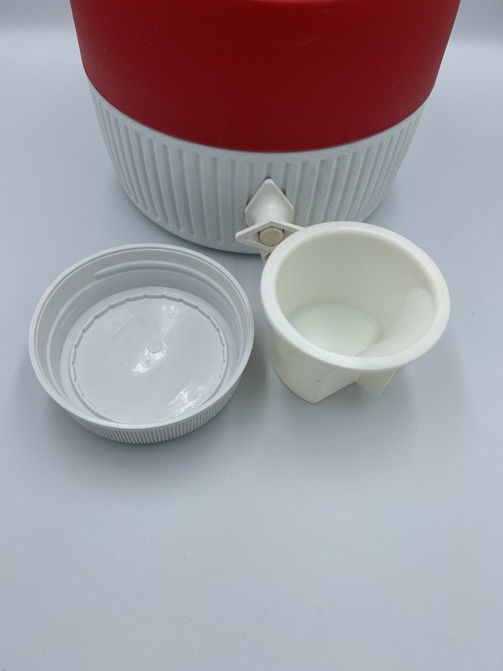 Vintage Coleman Red & White Camping One Gallon Water Jug Cooler USA ...