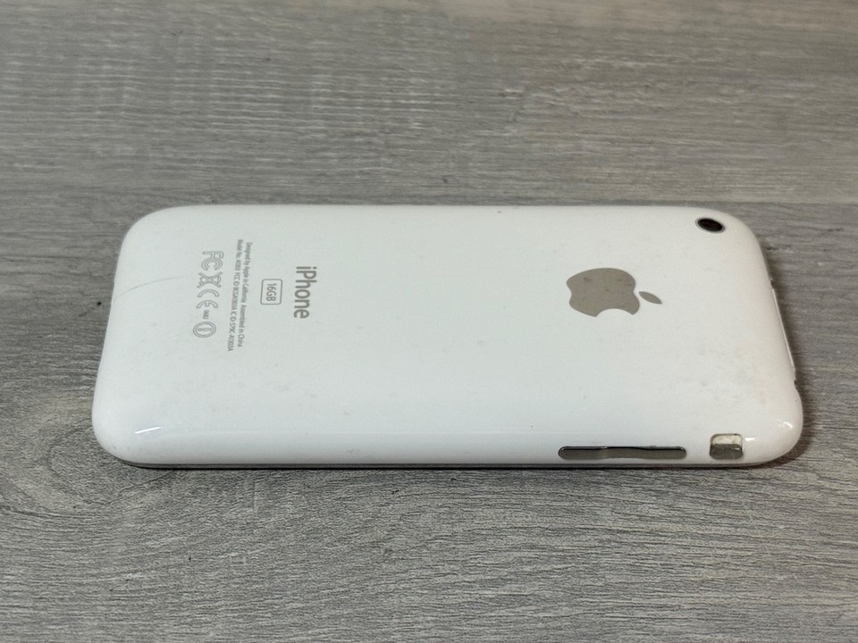 Apple iPhone 3GS - 8GB 16GB 32GB - Unlocked AT&T - All Colors A1303 | eBay
