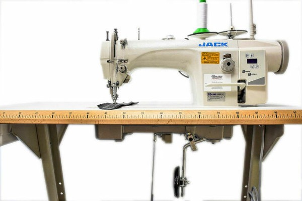 JACK H2 Walking Foot Direct Drive Industrial Sewing Machine. for sale ...