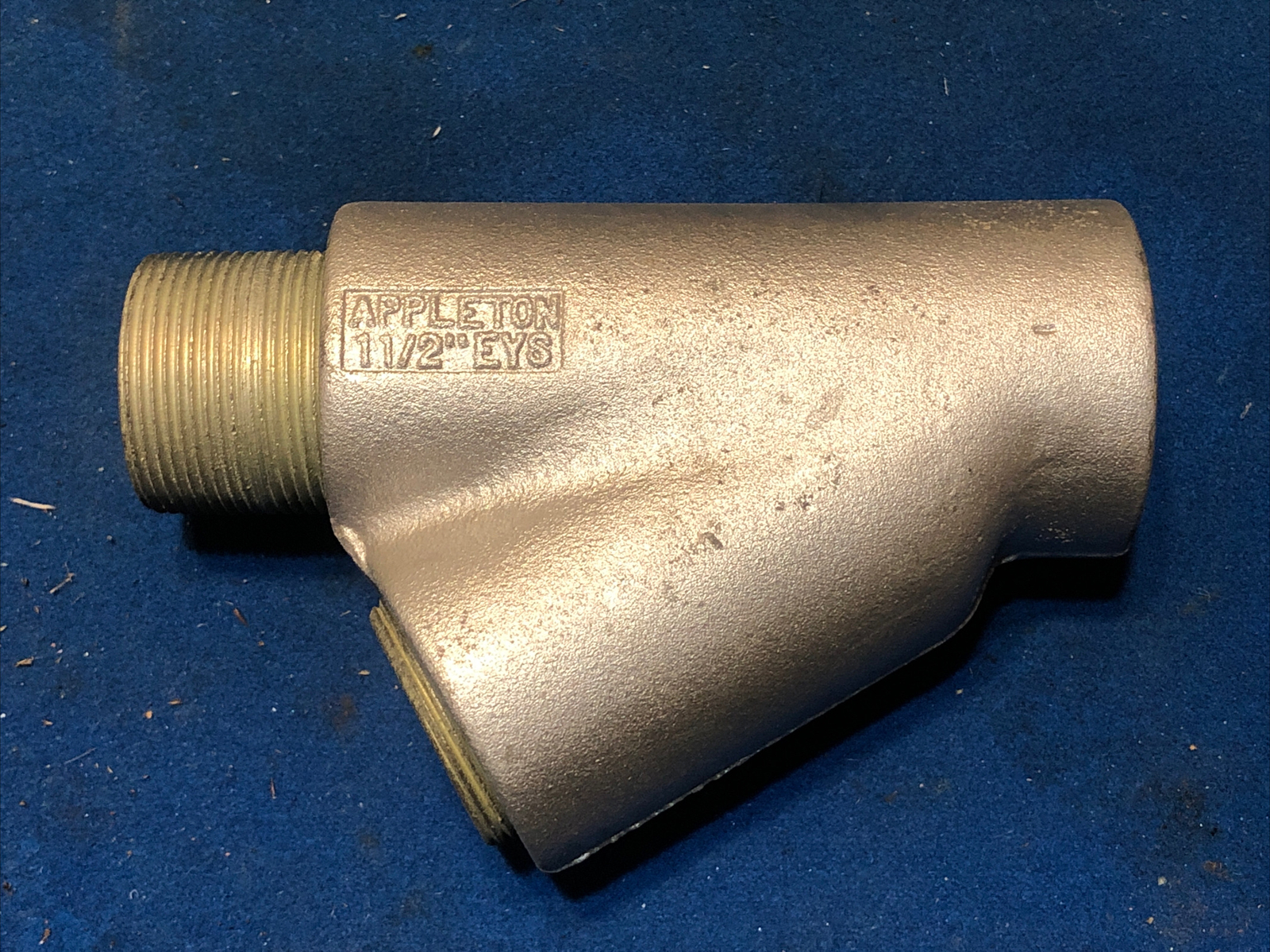 Appleton EYS-1 1/2” Sealing Fitting Vertical Explosion Proof | eBay