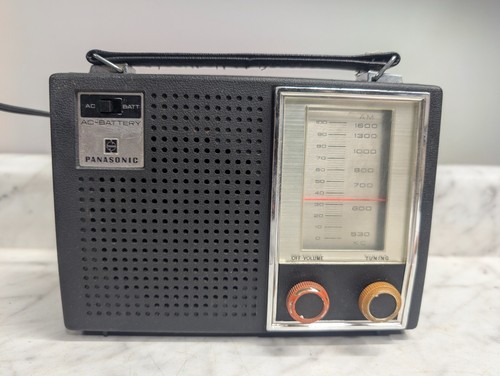 Panasonic Model R-1597 7-Transistor Portable Radio Japan~ BATTERY ...