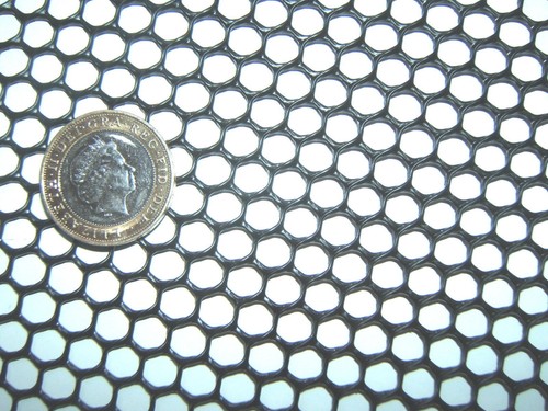 BLACK 25cm x 25cm SEMI-RIGID HDPE 7mm HEAVY DUTY PLASTIC MESH SCREEN ...