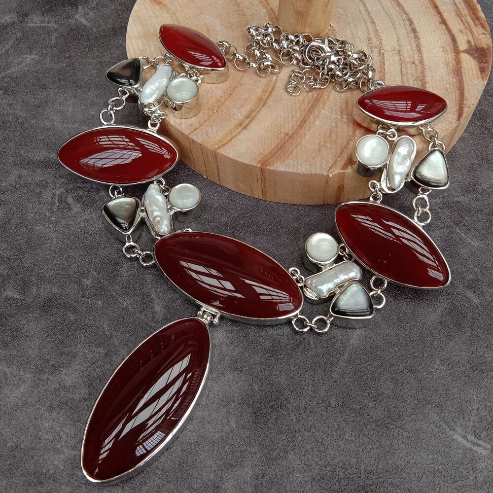 Y·YING Red Agate White Biwa Pearl Sea Shell Statement Necklace Women ...