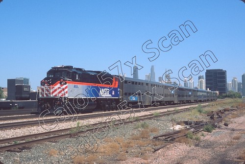 Original Slide- METX Metra F59PH 97 (ex-GO Transit) & Train At Chicago ...