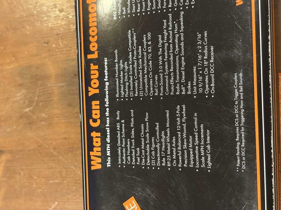 MTH 80-2001-1 HO Scale CSX SD70ACe Diesel Locomotive w/PS-3 #4833 w ...