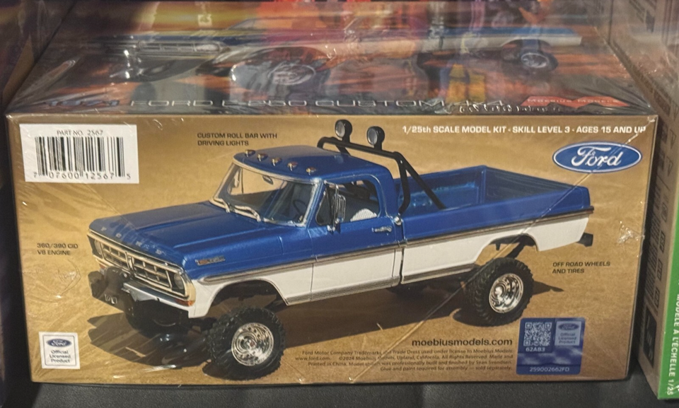 MOEBIUS 1/25 1971 Ford F250 Custom 4x4 Pickup Truck Model kit MOE2567 ...
