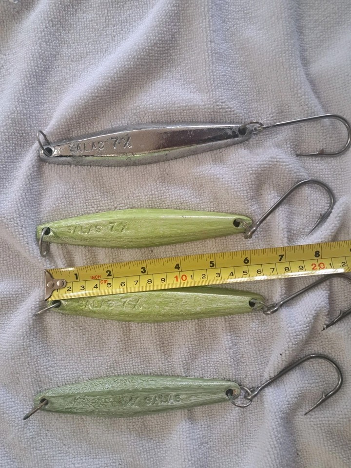 Set Of 4 6.5" 7X Salas Jigs With Hooks, 7-8.9 Oz 3 Glow In Dark | eBay
