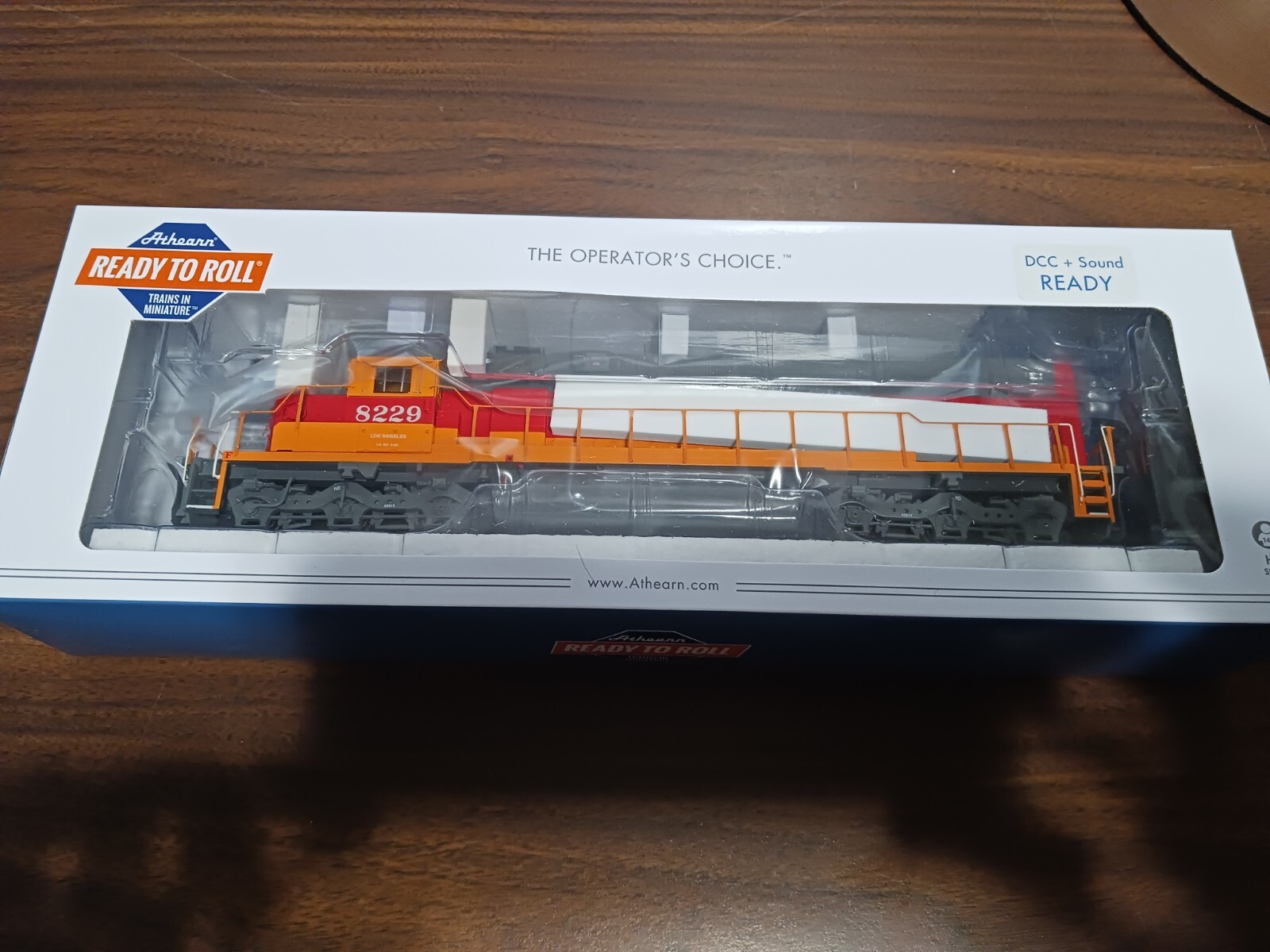 Athearn HO EMD SD40T-2 Southern Pacific SP #8229 Daylight DC LED ...