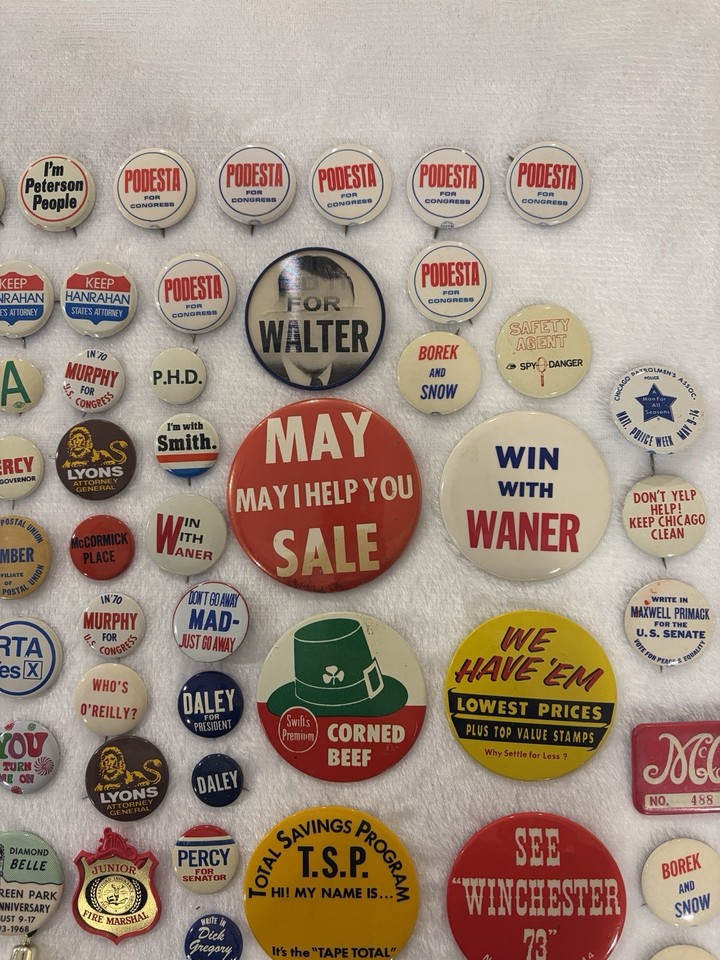Lot of 105 Vintage Pin Back Buttons - Various Politics, Advertisements ...