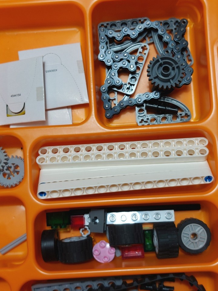 LEGO Mindstorms Education NXT Base Set (9797), Approx. 300 Pieces View ...