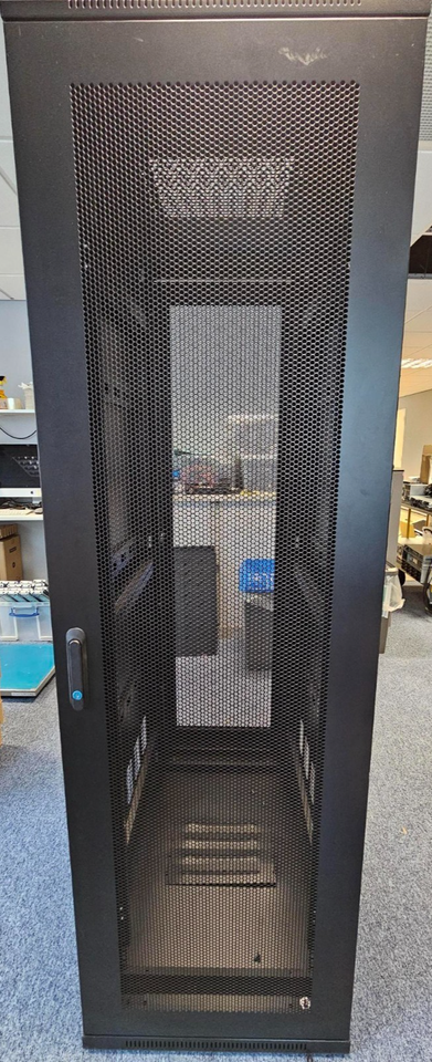 Used 42U Server Rack – Complete with Detachable Side Panels | eBay UK
