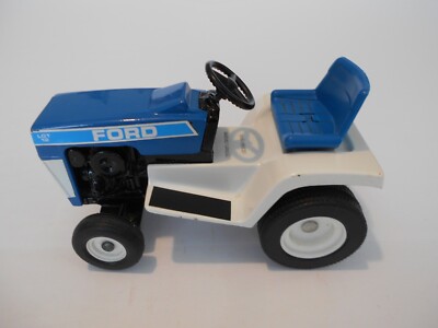 Vintage 1984 Ertl 1:12th Scale Ford LGT 12 Lawn and Garden Tractor ...