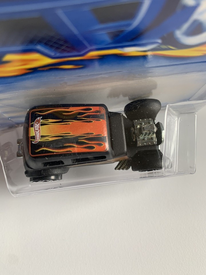 Hot Wheels ‘32 Ford Vicky Collector 125 dn | eBay