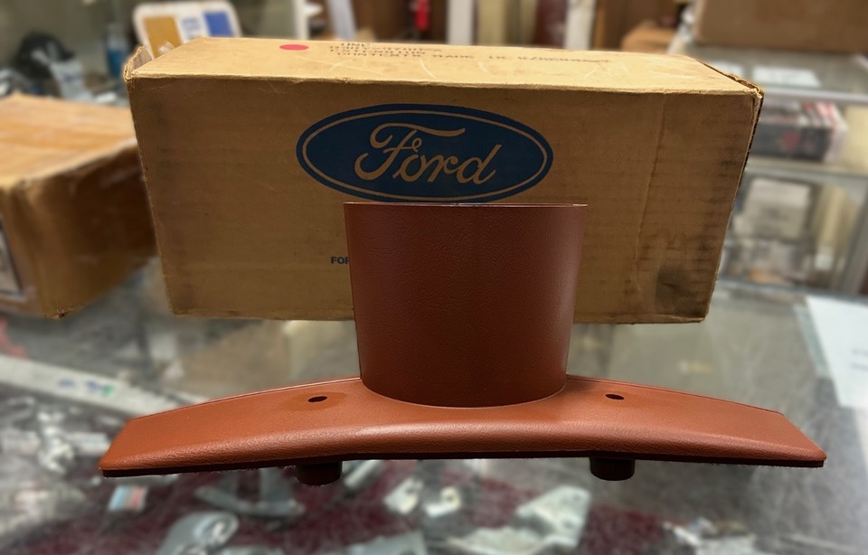 NOS 1973-78 Ford/Mercury Capri Steering Wheel, Rear Cover/Extension ...