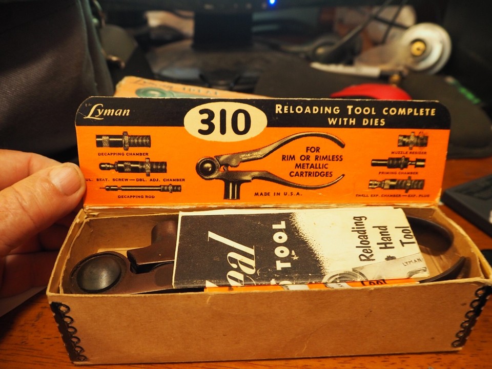 VINTAGE LYMAN 310 RELOADING TOOL W/ DIES in 38-40 Complete and original ...