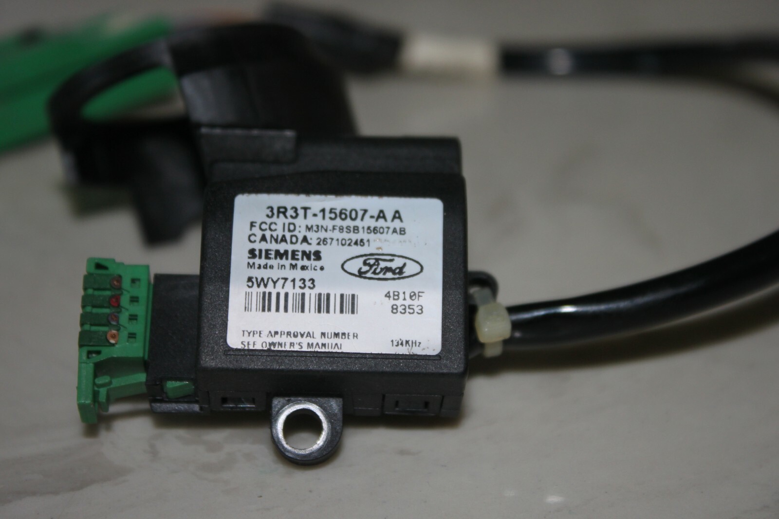 3R3T-15607-AA Ford Anti Theft Pats transceiver 3R3T-15607-AA OEM 90-Day ...