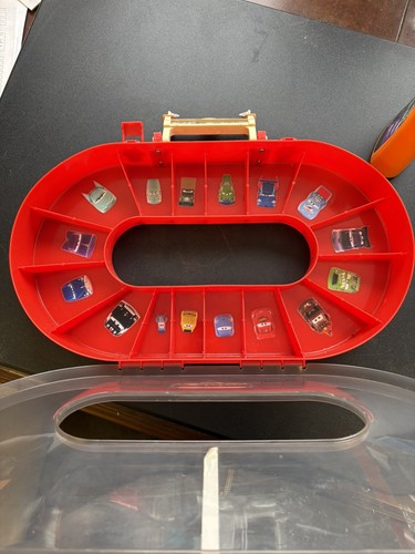 Cars Race Track Oval Carrying Storage Case 2006 red toys Disney Pixar ...
