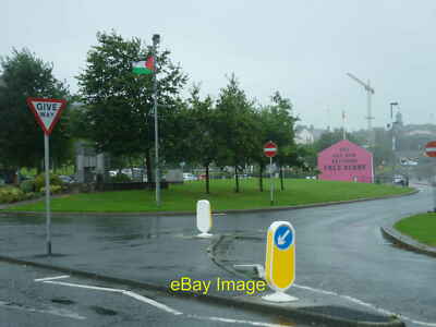Photo 6x4 Roundabout at Derry The junction of Rossville Street with ...