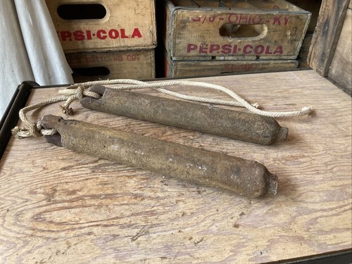 Set Of 2 Antique 4 1/2 Lb Window Sash Weight Cast Iron Counter Vintage ...
