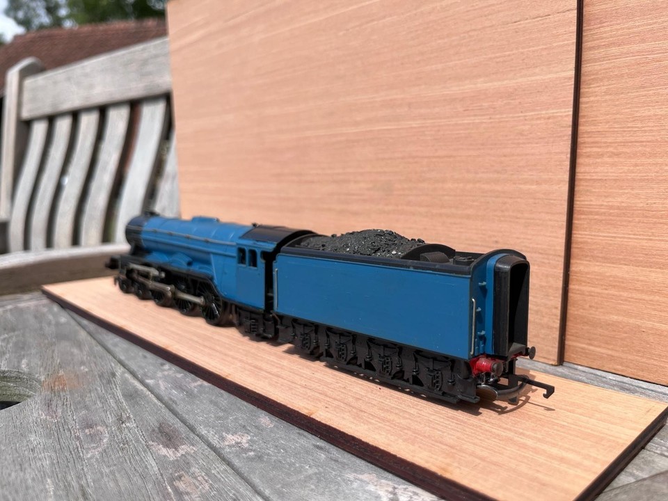 Tri-ang Hornby LNER A3 Pacific loco and tender OO repainted BR ...