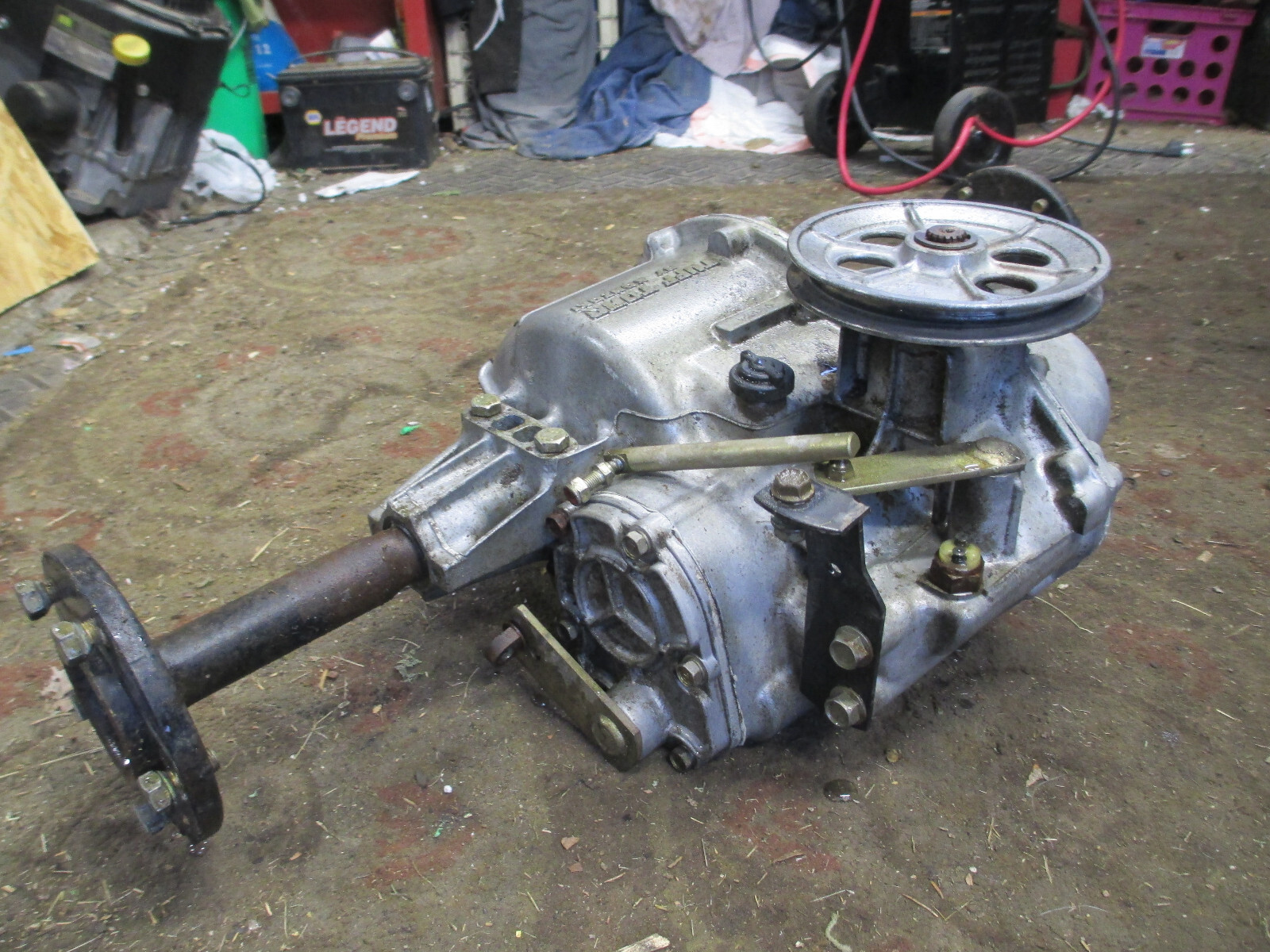 JOHN DEERE 240 260 GT242 GT262 6-Speed Tuff Torq Transmission Transaxle ...