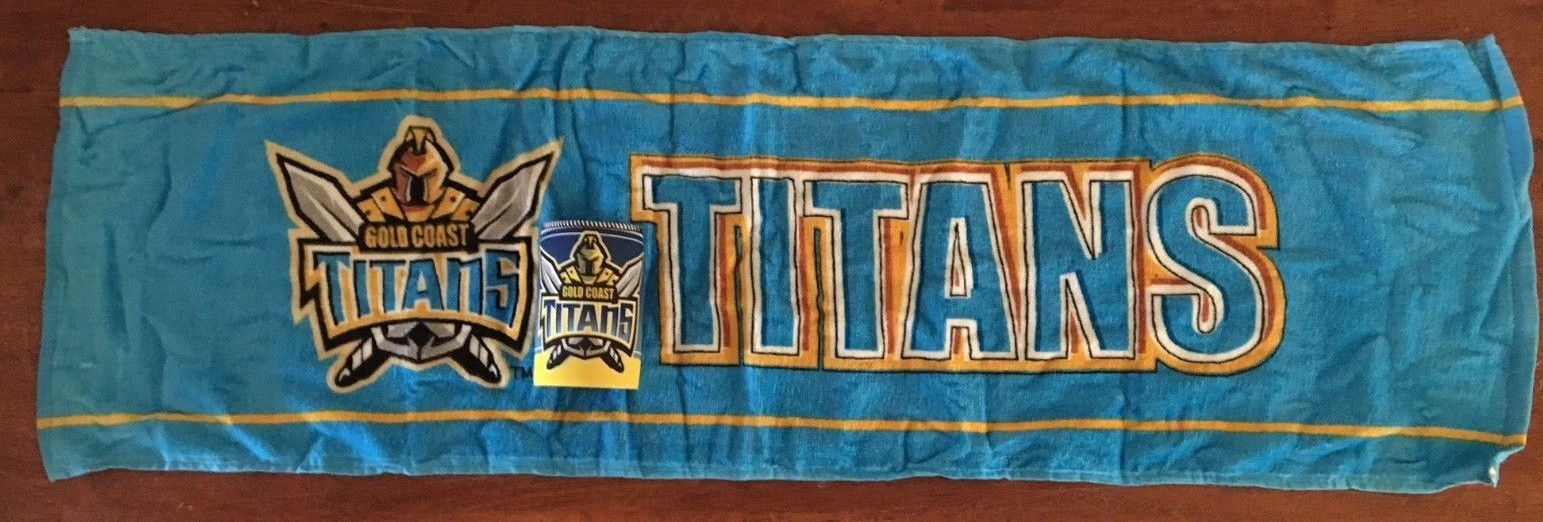 NRL GOLD COAST TITANS BBQ APRON STUBBY HOLDER AND VELOUR BAR RUNNER ...