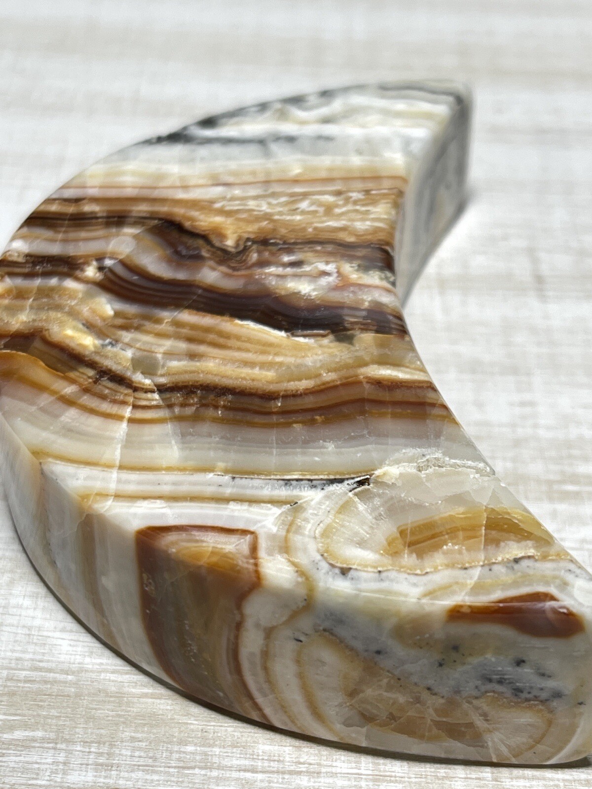 245g BANDED ONYX MOON - Mineral Calcite Carving Crystal Witch Stone ...