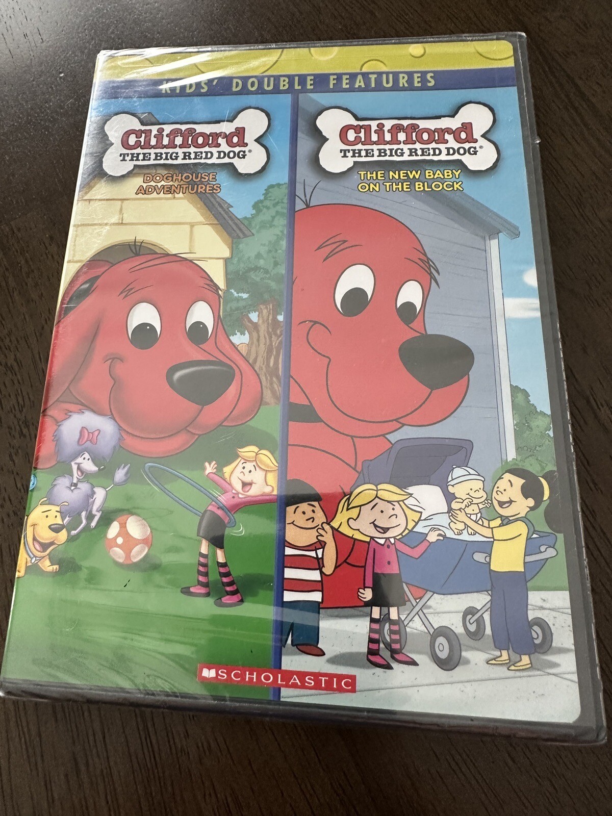 Clifford the Big Red Dog: The New Baby on the Block/Doghouse Adventures ...
