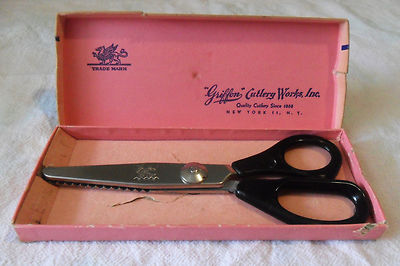 Old Vintage GRIFFON Tru-Pink Pinking SHEARS Scissors in Box, Black ...