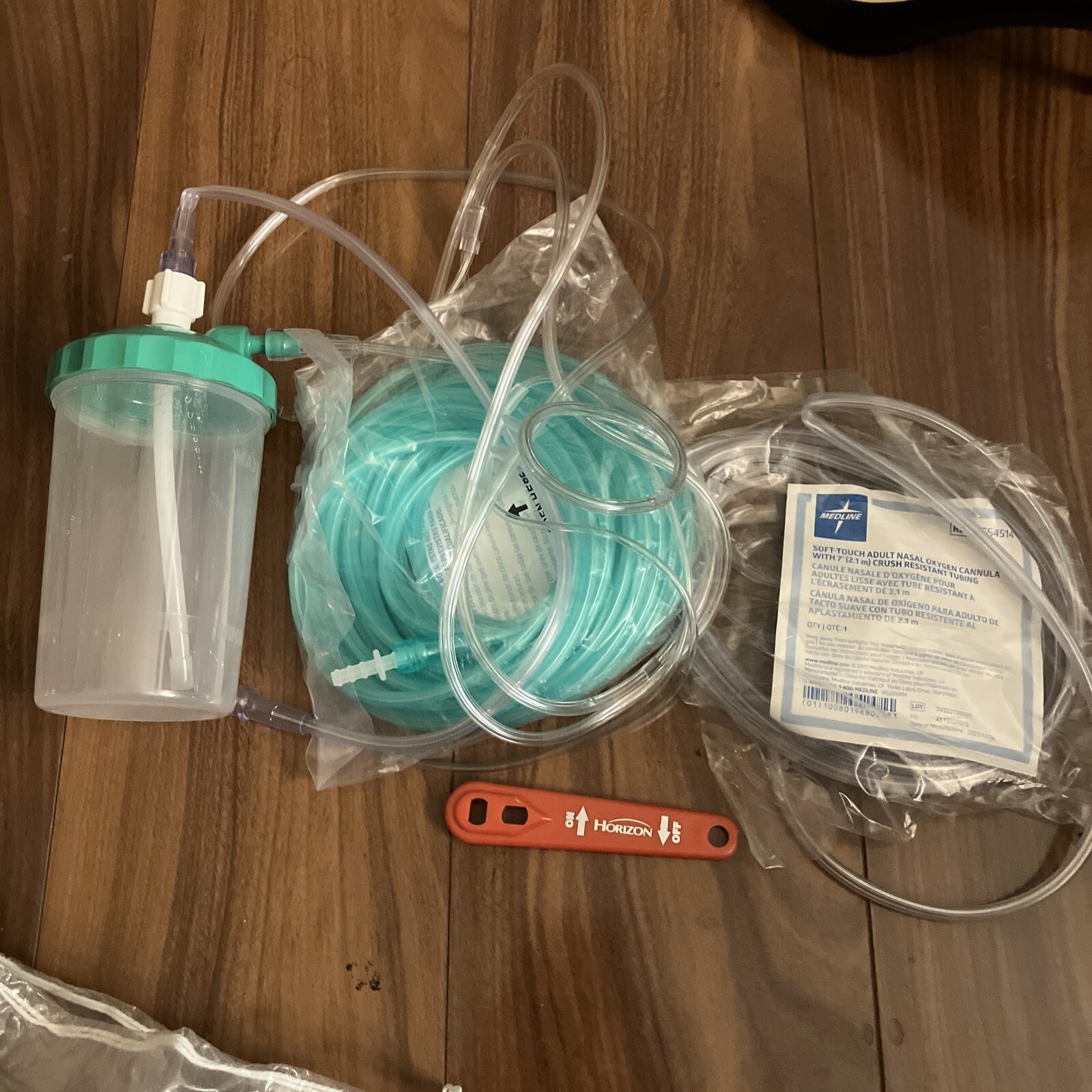 Lot of 3 items - oxygen tubing, humidifier Tank On Off Switch | eBay